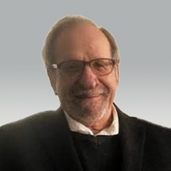 SelfPicture-PictureFile | Faculty of Liberal Arts & Professional Studies